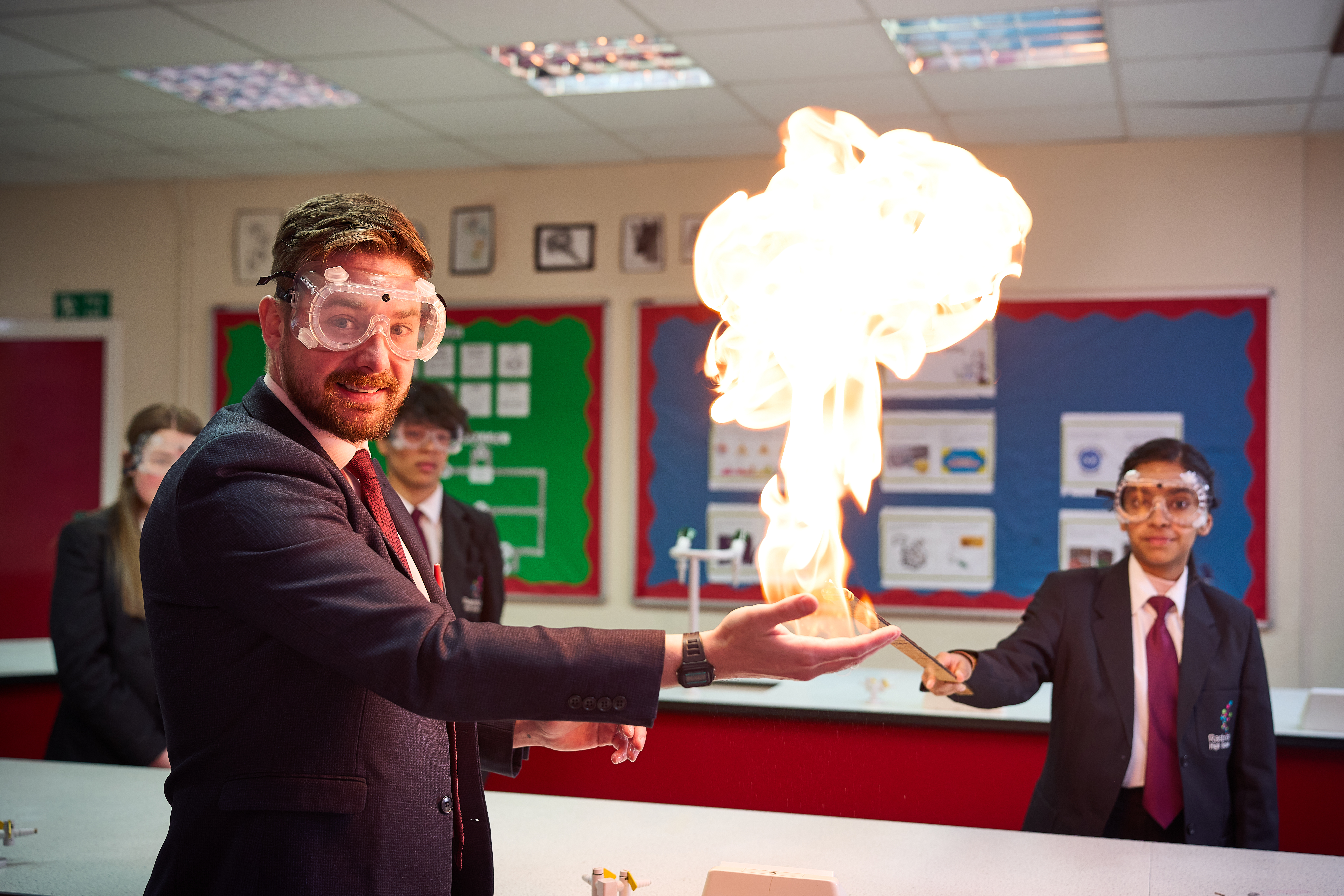 Rastrick High School, Brighouse, West Yorkshire | Teaching Jobs ...