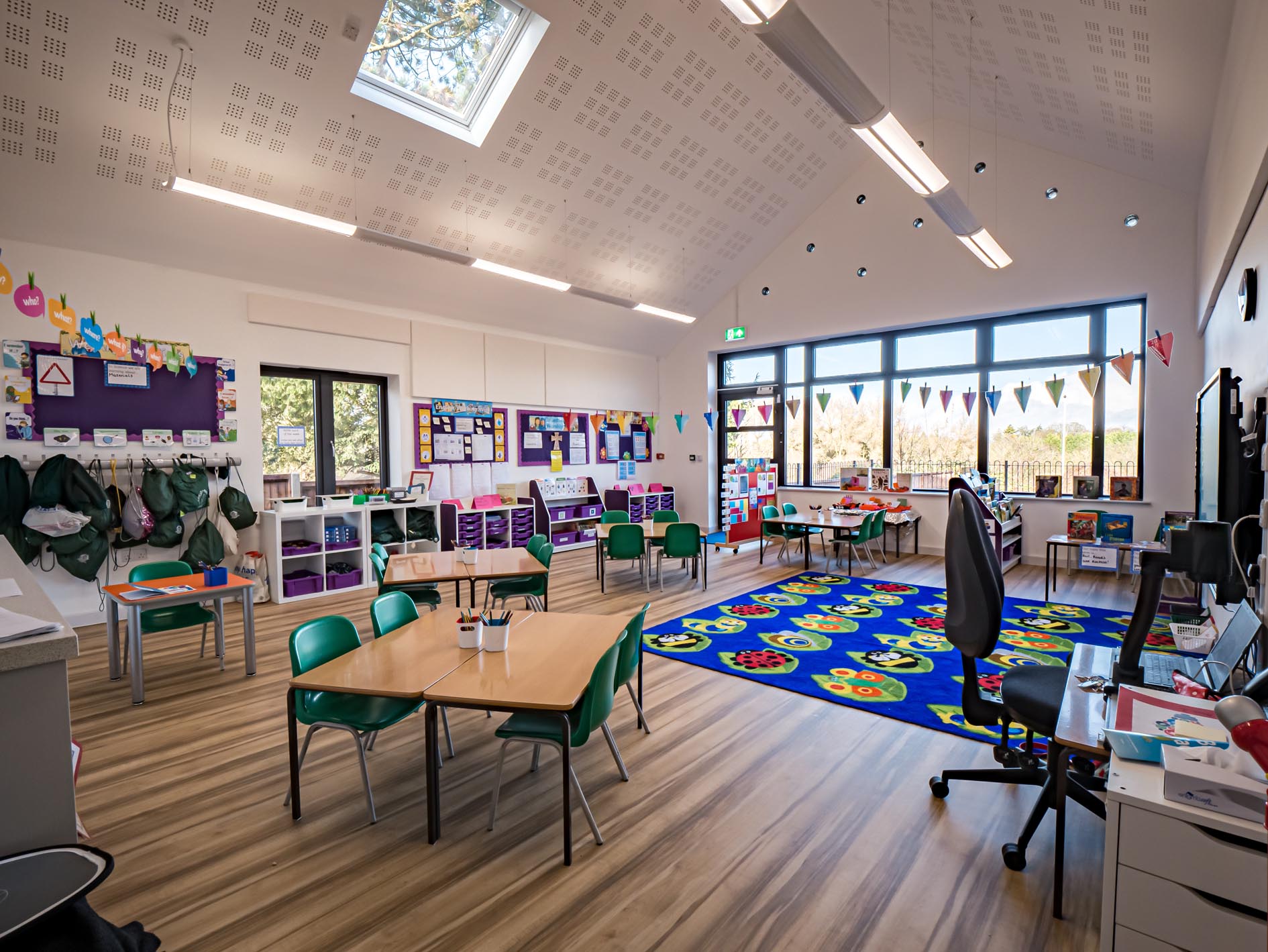 Great Kimble Church of England School, Aylesbury, Buckinghamshire ...