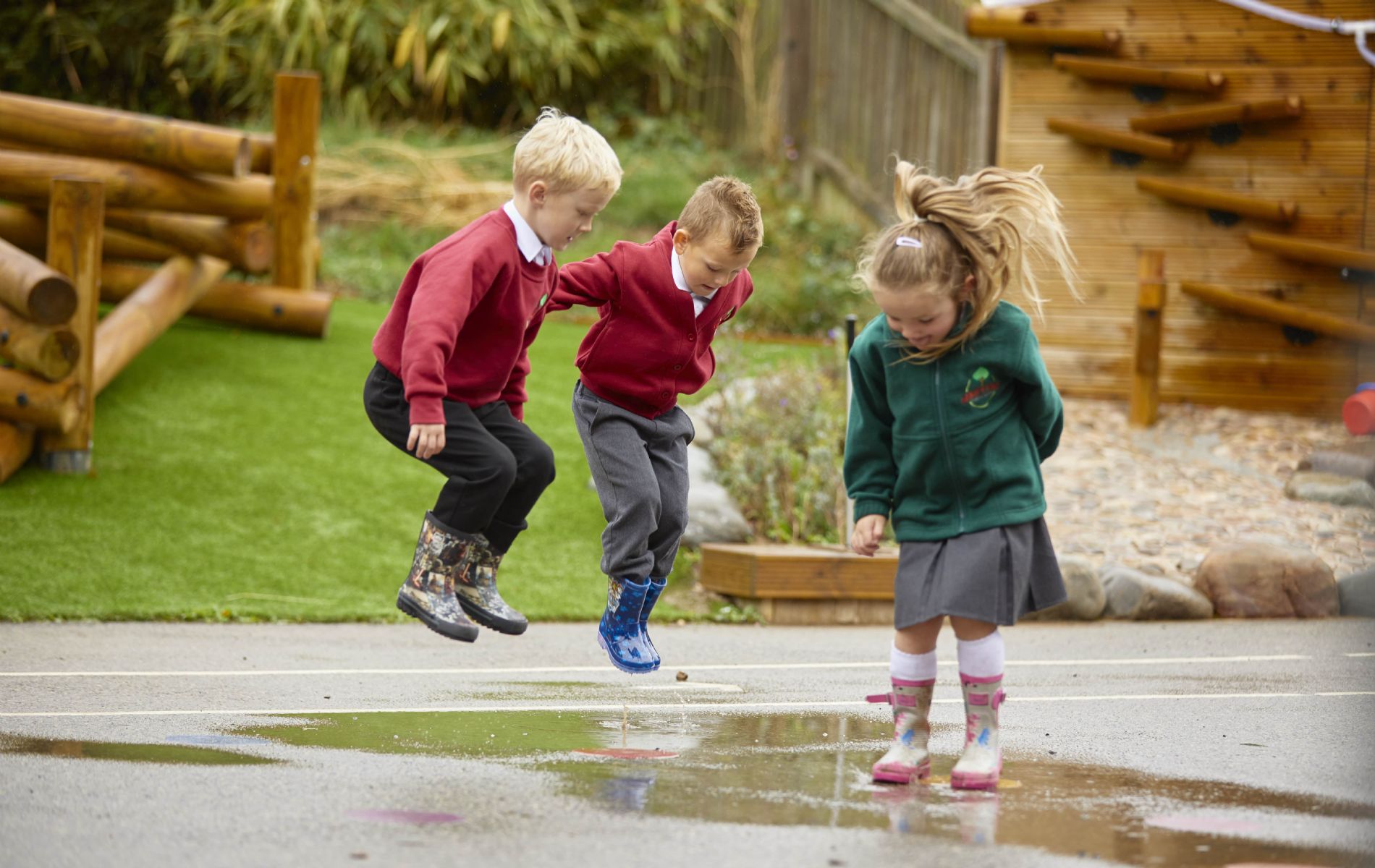 Oakley Vale Primary School, Corby, Northamptonshire | Teaching Jobs ...