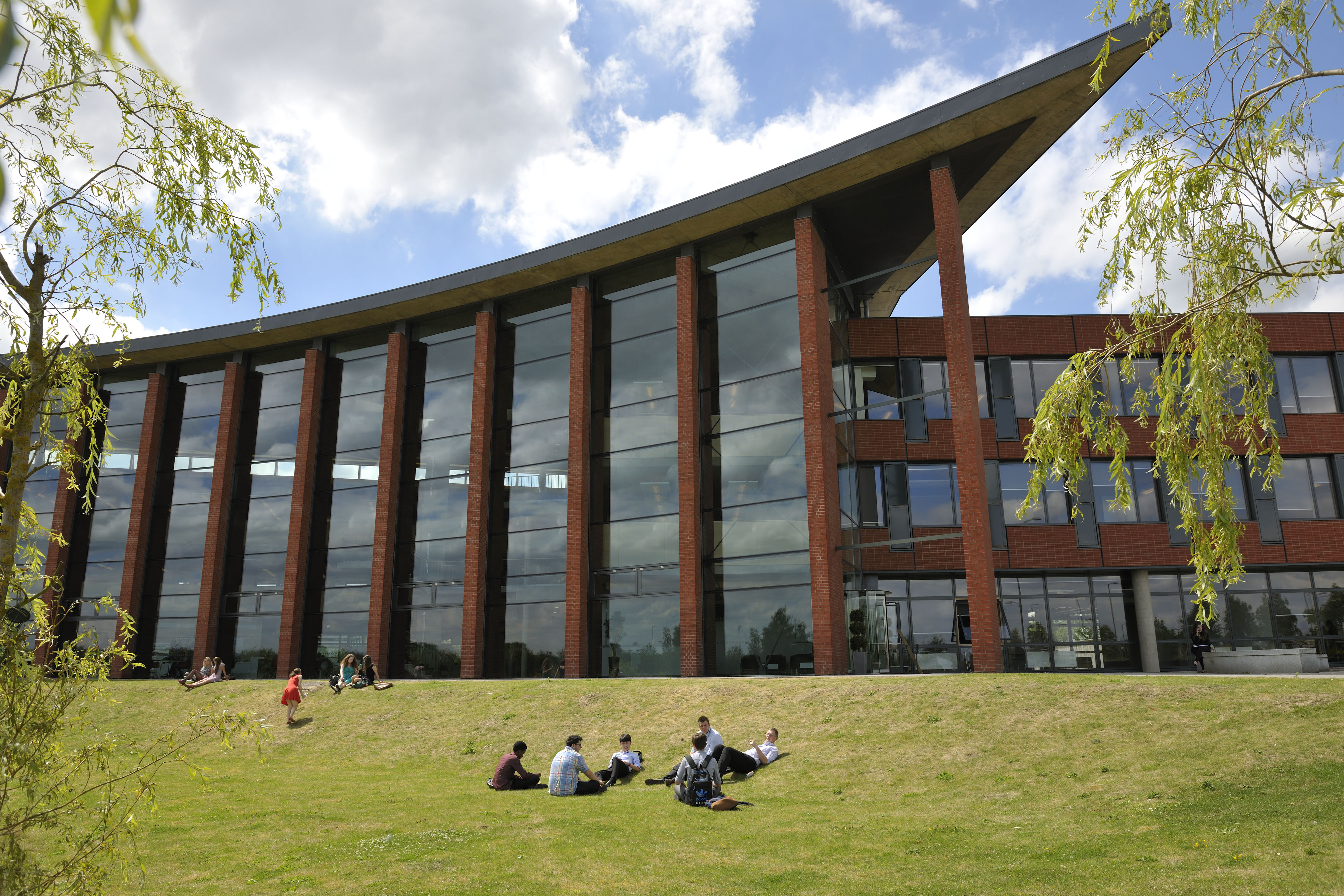 Kimberley 16 - 19 Stem College, Bedford, Bedfordshire | Teaching Jobs & Education Jobs | MyNewTerm