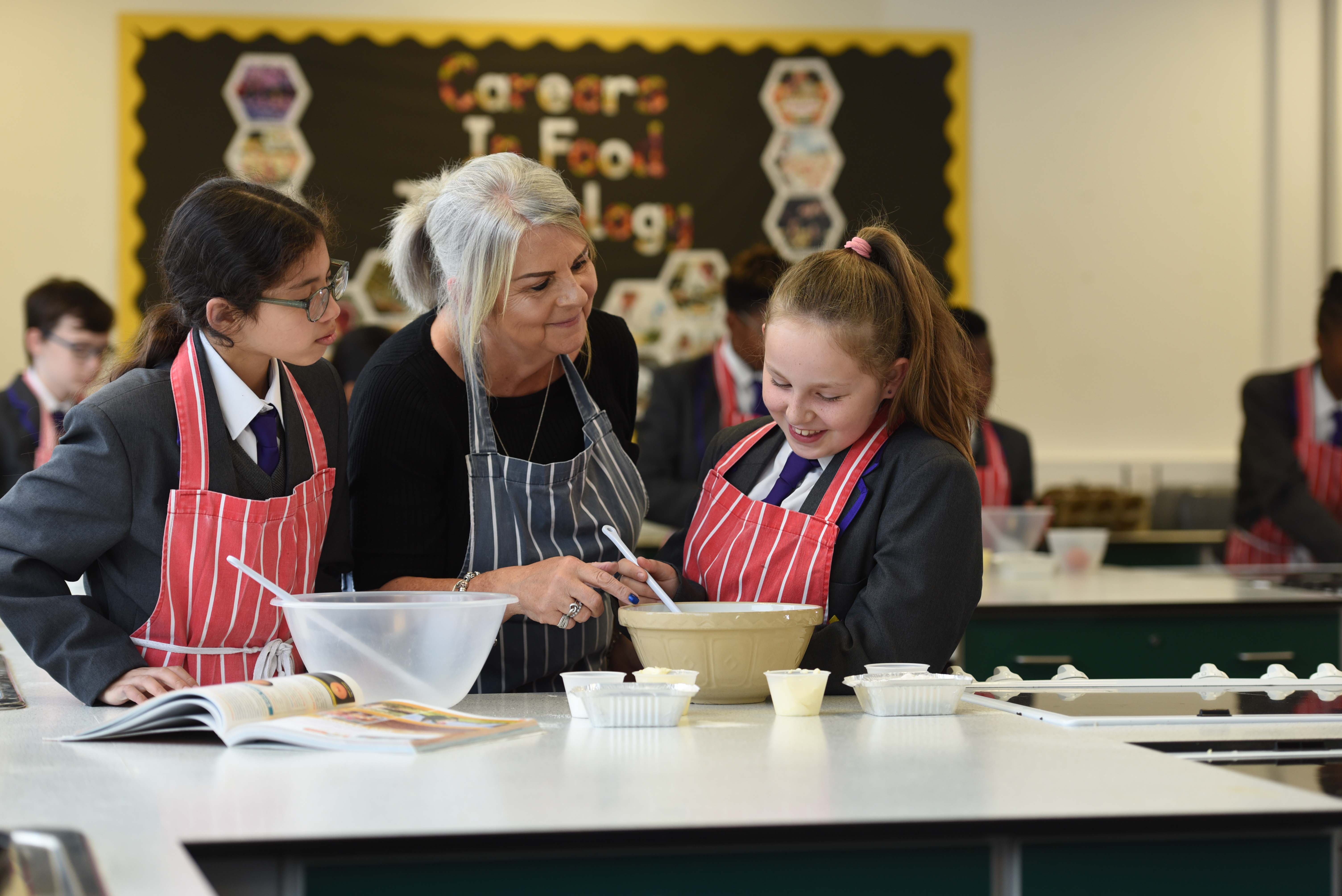 Lea Manor High School, Luton, Bedfordshire | Teaching Jobs & Education ...